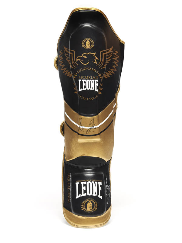 shinguards Leone Legionarivs Alessio Sakara PT152 with foot guards ...